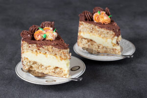 9 Best Ukrainian Cake Recipes in One Sweet Collection